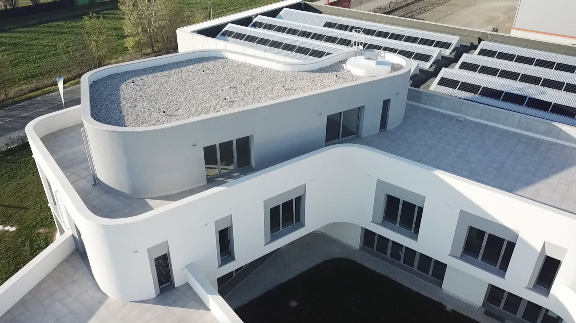 Prefabbricati industriali e commerciali in calcestruzzo - Truzzi SpA